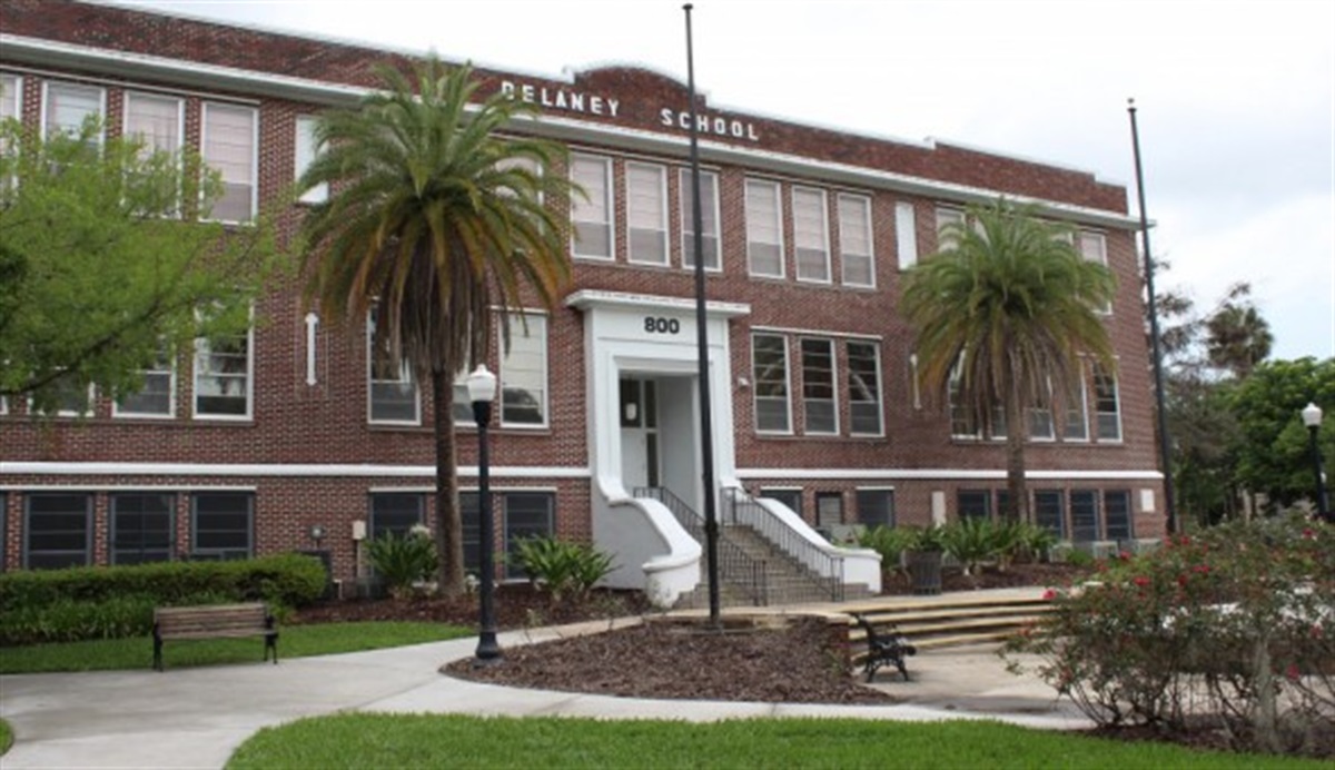 Mayor William Beardall Senior Center - City of Orlando